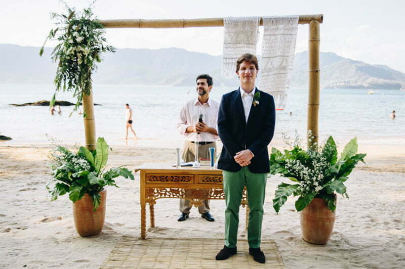 Mini wedding na praia | Saiba como fazer | Lejour | Casamentos